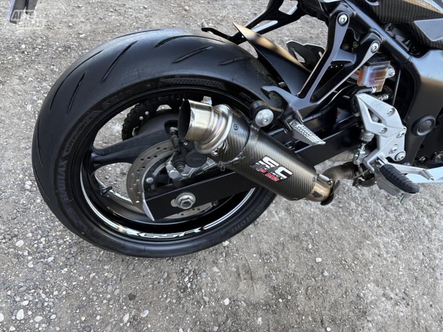 Suzuki GSR 2013 Kelmė, ar dzinēja tilpumu 0.75 L un nobraukumu 15 tūkst. km par 2230 €, foto 11 vietnē AUTOMOTO.COM.LV
