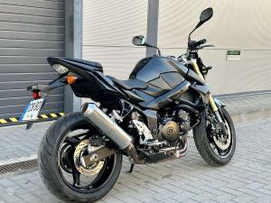 Suzuki GSR 2014 Kauņa, ar dzinēja tilpumu 0.75 L un nobraukumu 9 tūkst. km par 5500 €, foto 4 vietnē AUTOMOTO.COM.LV
