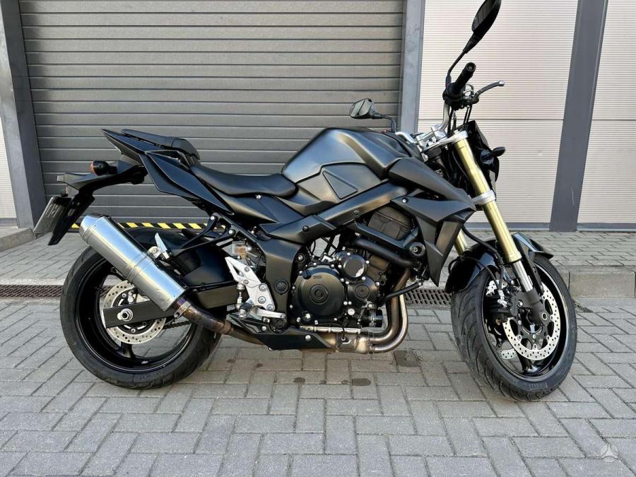 Suzuki GSR 2014 Kauņa, ar dzinēja tilpumu 0.75 L un nobraukumu 9 tūkst. km par 5500 €, foto 5 vietnē AUTOMOTO.COM.LV