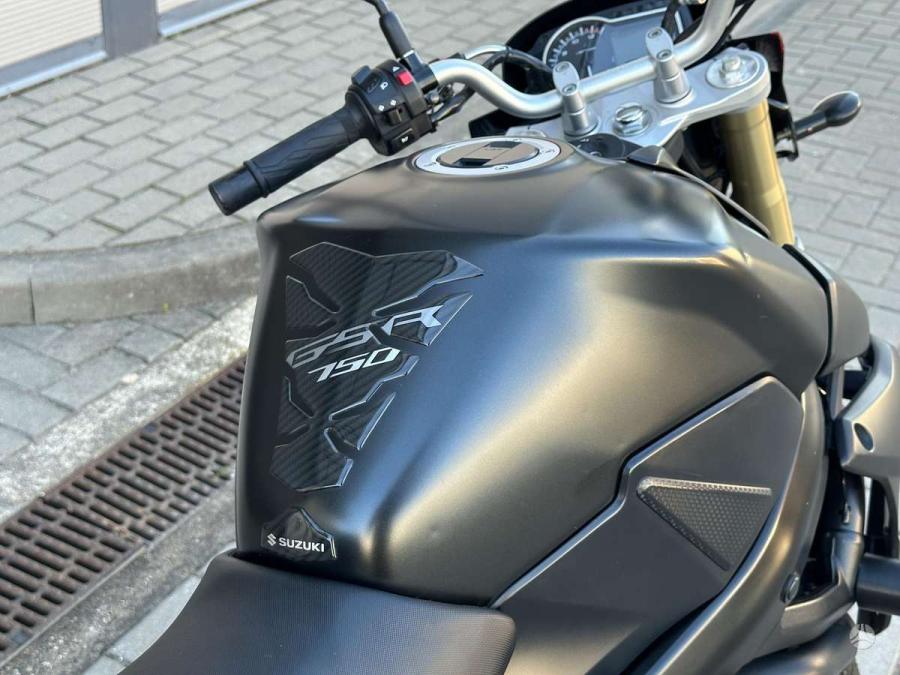 Suzuki GSR 2014 Kauņa, ar dzinēja tilpumu 0.75 L un nobraukumu 9 tūkst. km par 5500 €, foto 15 vietnē AUTOMOTO.COM.LV