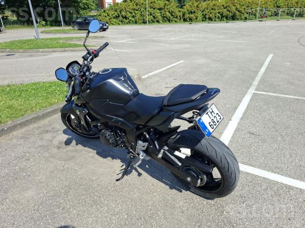 Suzuki GSR 2015 in Jekabpils, with an engine capacity of 0.75 L and mileage of 0 thousand km for 4800 €, photo 4 on AUTOMOTO.COM.LV