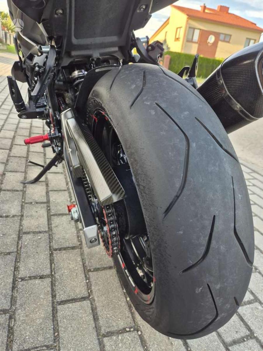 Suzuki GSR 2015 in Kelme, with an engine capacity of 0.75 L and mileage of 35 thousand km for 4700 €, photo 12 on AUTOMOTO.COM.LV