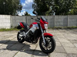 Red Suzuki GSR 2006 in Alytus, with an engine capacity of 0.60 L and mileage of 30 thousand km for 1750 €, photo 4 on AUTOMOTO.COM.LV
