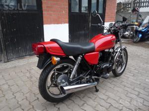 Сузуки GSX 400 1979 в Рига, объемом двигателя 0.43 л и пробегом 0 тыс. км за 2500 €, фото 5 на AUTOMOTO.COM.LV