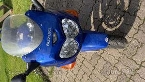 Zils Suzuki GSX 600 1998 Tallina, ar dzinēja tilpumu 0.60 L un nobraukumu 29 tūkst. km par 1400 €, foto  vietnē AUTOMOTO.COM.LV