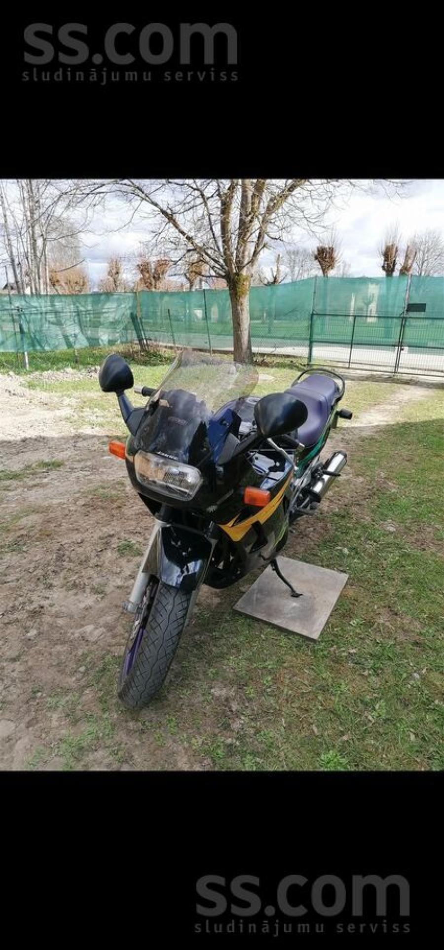 Suzuki GSX 600F 1996 in Aizkraukle, with an engine capacity of 0.60 L and mileage of 0 thousand km for 2100 €, photo 1 on AUTOMOTO.COM.LV