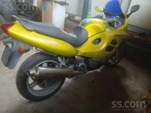 Сузуки GSX 600F 1997 в Рига, объемом двигателя 0.60 л и пробегом 0 тыс. км за 550 €, фото 3 на AUTOMOTO.COM.LV
