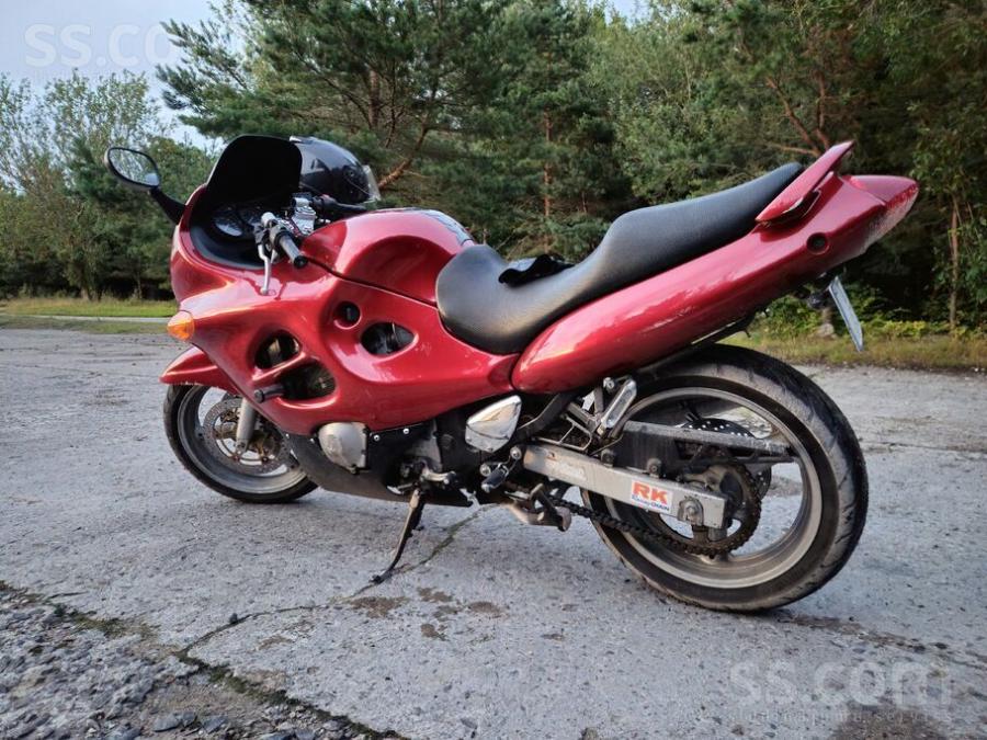 Suzuki GSX 600F 1998 in Liepaja, with an engine capacity of 0.60 L and mileage of 0 thousand km for 1500 €, photo 4 on AUTOMOTO.COM.LV