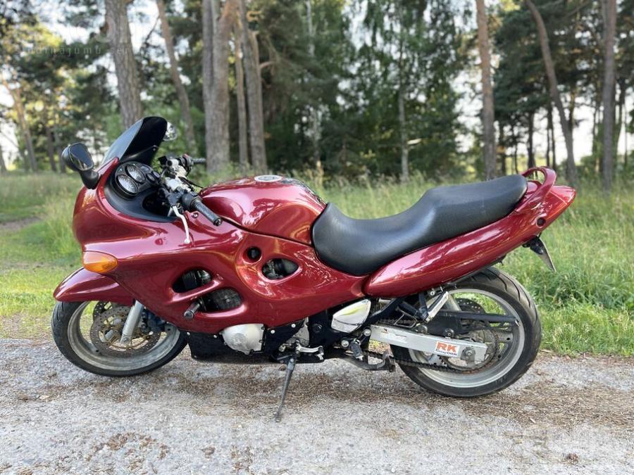 Сузуки GSX 600F 1998 в Лиепая, объемом двигателя 0.60 л и пробегом 0 тыс. км за 1650 €, фото 7 на AUTOMOTO.COM.LV