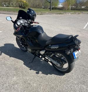 Сузуки GSX 600F 1999 в Кулдига, объемом двигателя 0.60 л и пробегом 0 тыс. км за 1500 €, фото 6 на AUTOMOTO.COM.LV