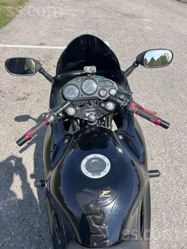 Сузуки GSX 600F 1999 в Кулдига, объемом двигателя 0.60 л и пробегом 0 тыс. км за 1500 €, фото 7 на AUTOMOTO.COM.LV