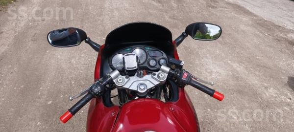 Suzuki GSX 600F 1999 in Liepaja, with an engine capacity of 0.60 L and mileage of 0 thousand km for 1658 €, photo 6 on AUTOMOTO.COM.LV
