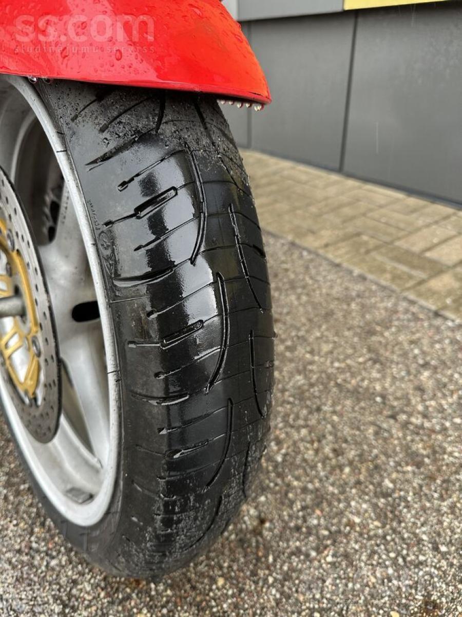 Сузуки GSX 600F 2000 в Рига, объемом двигателя 0.60 л и пробегом 0 тыс. км за 1500 €, фото 5 на AUTOMOTO.COM.LV