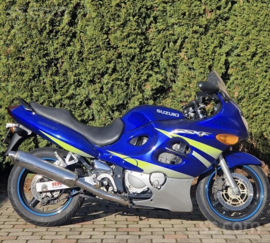 Suzuki GSX 600F 2003 Rīga, ar dzinēja tilpumu 0.60 L un nobraukumu 0 tūkst. km par 1700 €, foto 5 vietnē AUTOMOTO.COM.LV