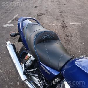 Suzuki GSX 750 2001 Rīga, ar dzinēja tilpumu 0.75 L un nobraukumu 0 tūkst. km par 2200 €, foto 6 vietnē AUTOMOTO.COM.LV
