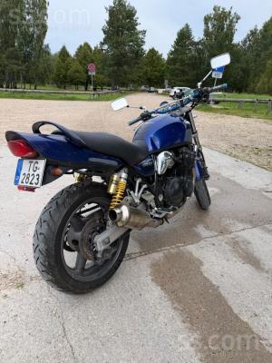Suzuki GSX 750 2001 Rīga, ar dzinēja tilpumu 0.75 L un nobraukumu 0 tūkst. km par 2350 €, foto 4 vietnē AUTOMOTO.COM.LV