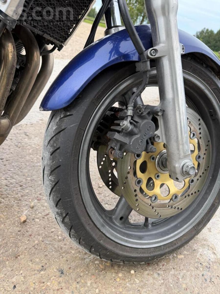Suzuki GSX 750 2001 Rīga, ar dzinēja tilpumu 0.75 L un nobraukumu 0 tūkst. km par 2350 €, foto 5 vietnē AUTOMOTO.COM.LV