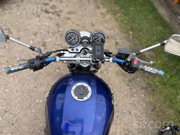 Suzuki GSX 750 2001 Rīga, ar dzinēja tilpumu 0.75 L un nobraukumu 0 tūkst. km par 2350 €, foto 8 vietnē AUTOMOTO.COM.LV