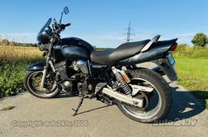 Черный Сузуки GSX 750F 1999 в Таллин, объемом двигателя 0.75 л и пробегом 61 тыс. км за 1500 €, фото 3 на AUTOMOTO.COM.LV