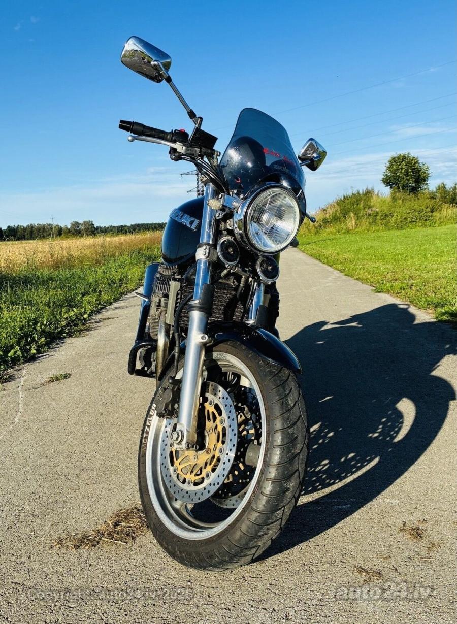 Черный Сузуки GSX 750F 1999 в Таллин, объемом двигателя 0.75 л и пробегом 61 тыс. км за 1500 €, фото 6 на AUTOMOTO.COM.LV