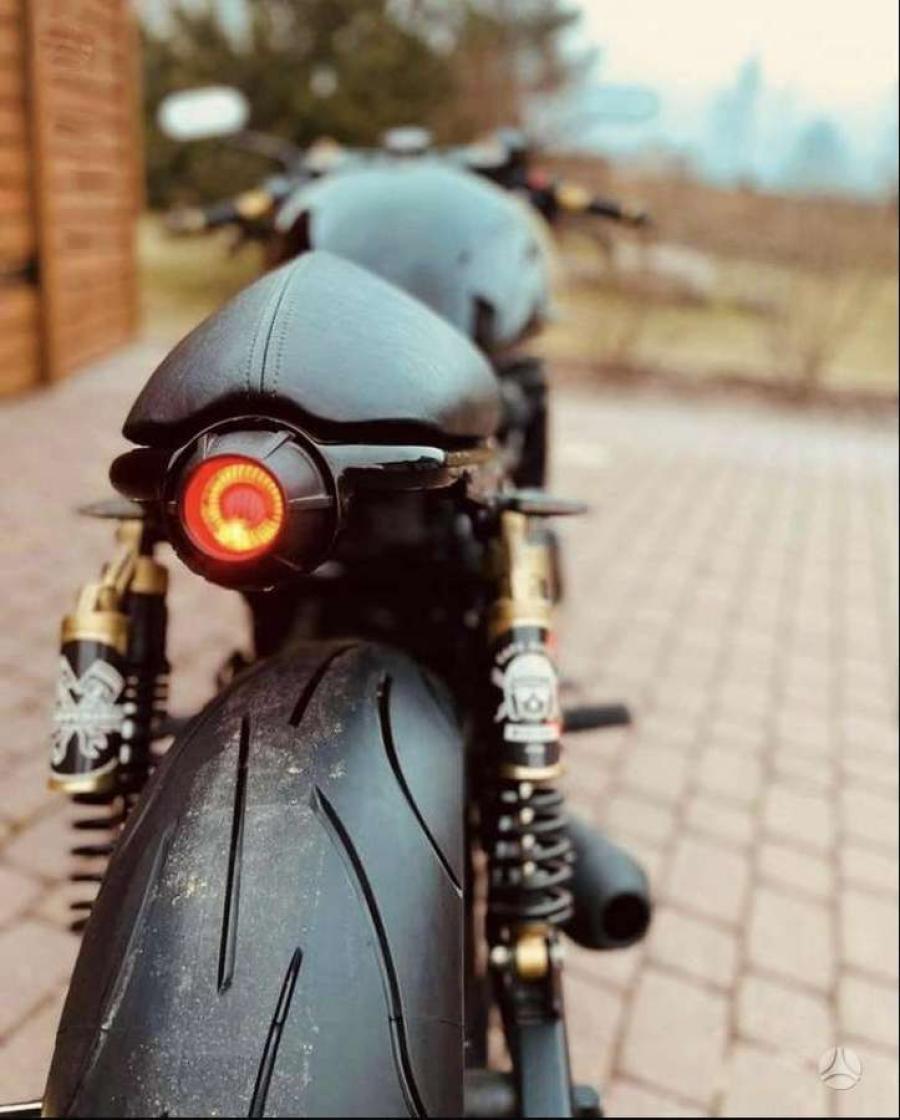 Melns Suzuki GSX 2002 Palanga, ar dzinēja tilpumu 0.75 L un nobraukumu 22 tūkst. km par 3499 €, foto 8 vietnē AUTOMOTO.COM.LV