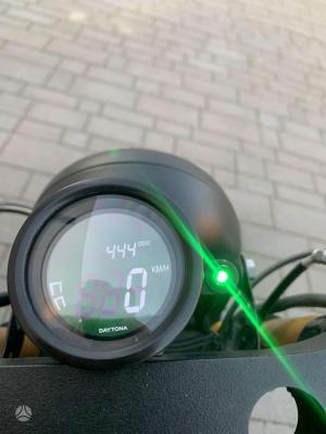Черный Сузуки GSX 2002 в Акмяне, объемом двигателя 0.75 л и пробегом 1 тыс. км за 3299 €, фото 11 на AUTOMOTO.COM.LV