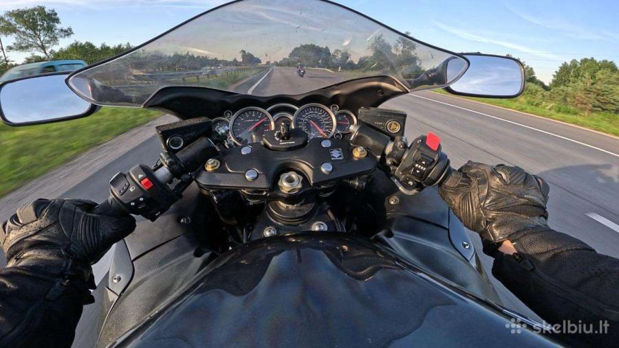 Черный Сузуки GSX 2008 в Ионава, объемом двигателя 1.35 л и пробегом 20 тыс. км за 8000 €, фото 5 на AUTOMOTO.COM.LV
