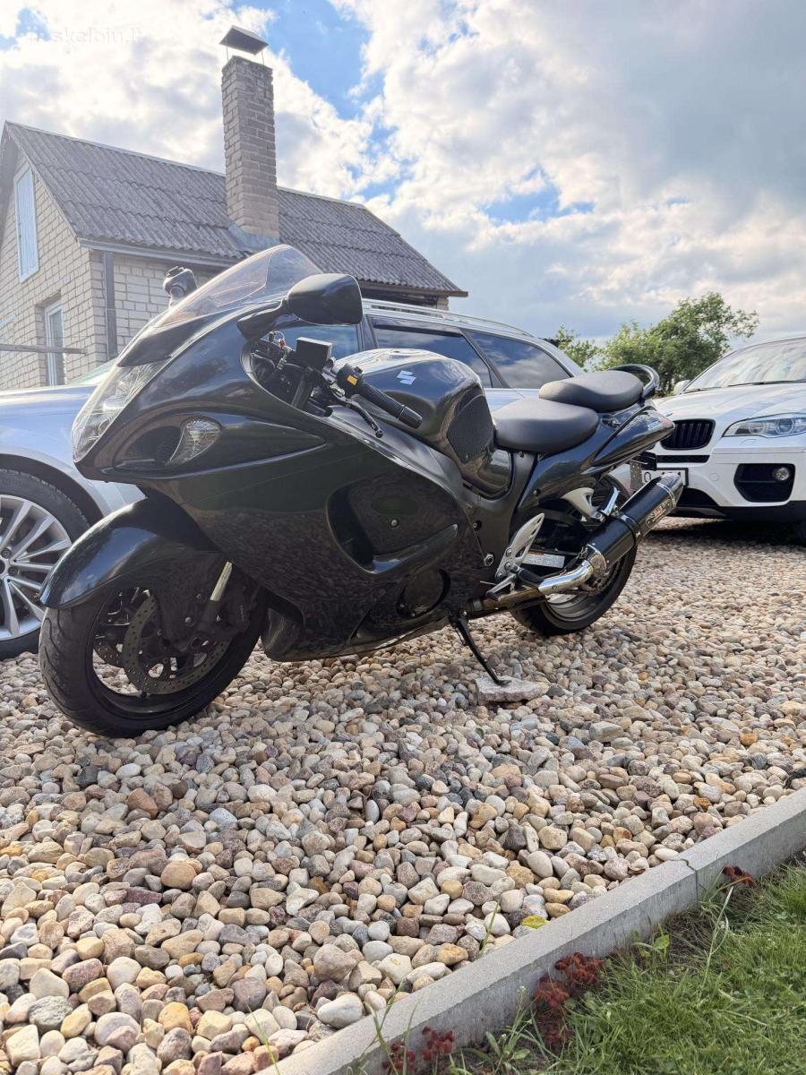 Черный Сузуки GSX 2008 в Ионава, объемом двигателя 1.35 л и пробегом 20 тыс. км за 8000 €, фото 7 на AUTOMOTO.COM.LV