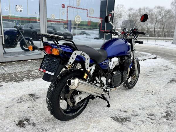 Zils Suzuki GSX 2001 Viļņa, ar dzinēja tilpumu 0.75 L un nobraukumu 46 tūkst. km par 2199 €, foto 10 vietnē AUTOMOTO.COM.LV