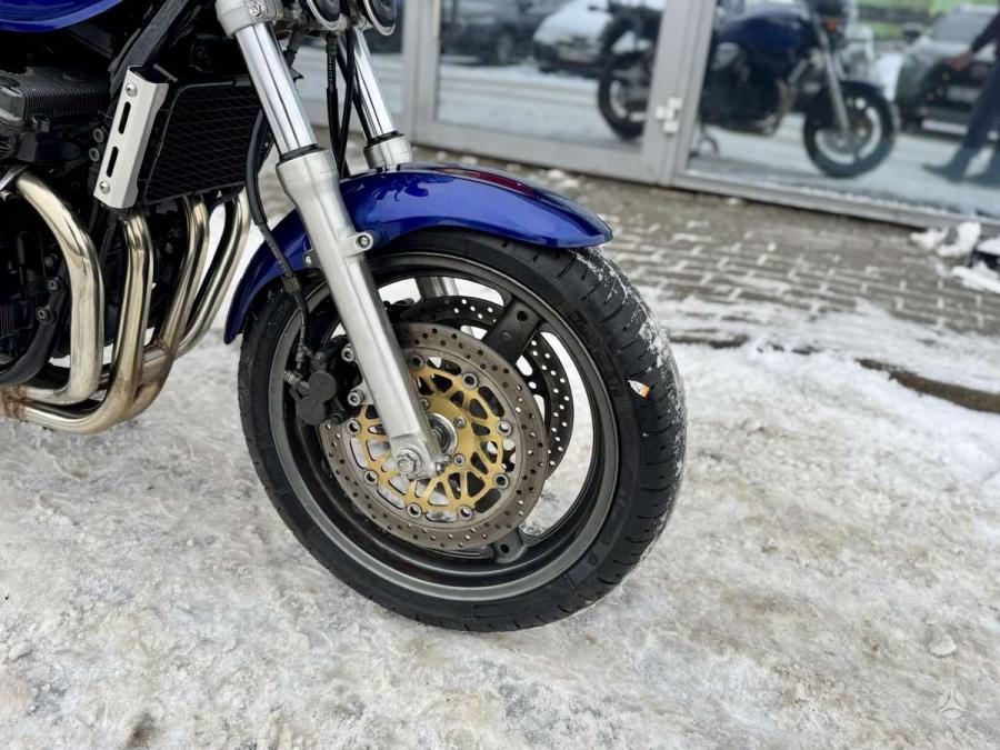 Синий Сузуки GSX 2001 в Вильнюс, объемом двигателя 0.75 л и пробегом 46 тыс. км за 2199 €, фото 24 на AUTOMOTO.COM.LV