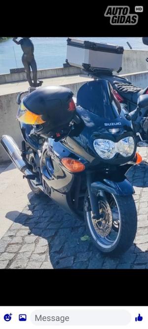 Melns Suzuki GSX-F 1999 Viļņa, ar dzinēja tilpumu 0.75 L un nobraukumu 314 tūkst. km par 1500 €, foto 4 vietnē AUTOMOTO.COM.LV