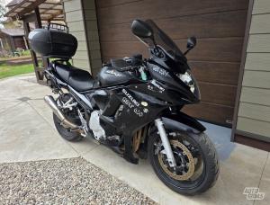 Black Suzuki GSX-F 2008 in Pasvalys, with an engine capacity of 0.65 L and mileage of 82 thousand km for 1399 €, photo 5 on AUTOMOTO.COM.LV