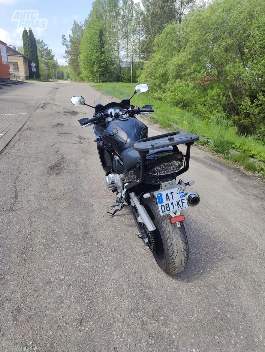 Melns Suzuki GSX-F 2008 Ignalina, ar dzinēja tilpumu 0.65 L un nobraukumu 82 tūkst. km par 2450 €, foto 3 vietnē AUTOMOTO.COM.LV