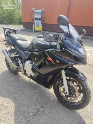 Melns Suzuki GSX-F 2008 Ignalina, ar dzinēja tilpumu 0.65 L un nobraukumu 82 tūkst. km par 2450 €, foto 4 vietnē AUTOMOTO.COM.LV