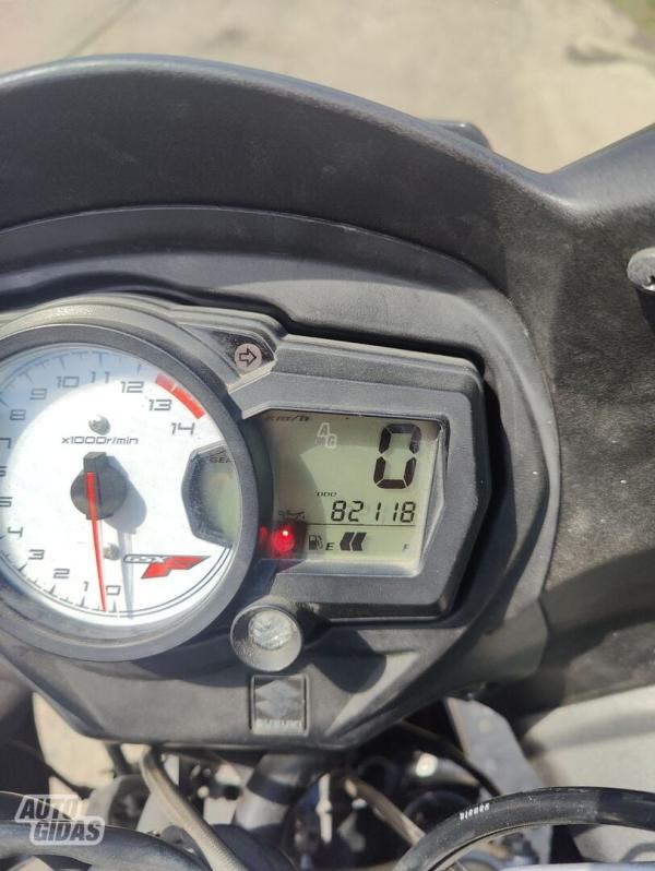 Melns Suzuki GSX-F 2008 Ignalina, ar dzinēja tilpumu 0.65 L un nobraukumu 82 tūkst. km par 2450 €, foto 10 vietnē AUTOMOTO.COM.LV