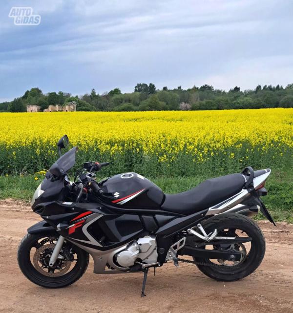 Черный Сузуки GSX-F 2008 в Паневежис, объемом двигателя 0.65 л и пробегом 55 тыс. км за 1990 €, фото 1 на AUTOMOTO.COM.LV