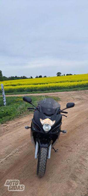 Черный Сузуки GSX-F 2008 в Паневежис, объемом двигателя 0.65 л и пробегом 55 тыс. км за 1990 €, фото 4 на AUTOMOTO.COM.LV