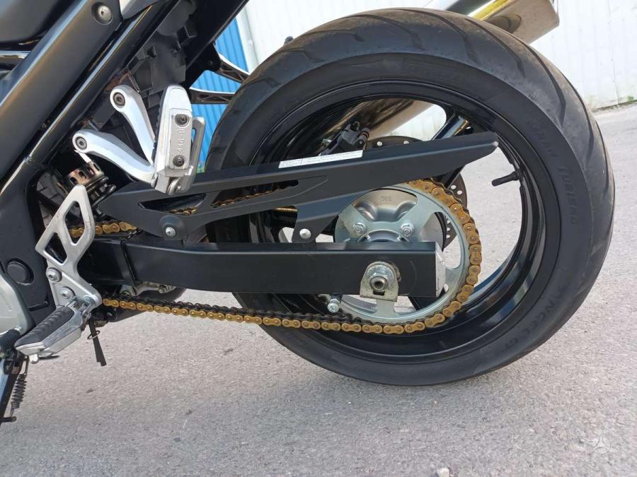 Черный Сузуки GSX-F 2008 в Клайпеда, объемом двигателя 0.65 л и пробегом 25 тыс. км за 2600 €, фото 5 на AUTOMOTO.COM.LV