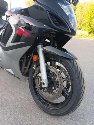 Черный Сузуки GSX-F 2008 в Клайпеда, объемом двигателя 0.65 л и пробегом 25 тыс. км за 2600 €, фото 12 на AUTOMOTO.COM.LV