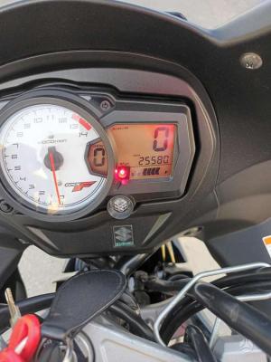 Черный Сузуки GSX-F 2008 в Клайпеда, объемом двигателя 0.65 л и пробегом 25 тыс. км за 2600 €, фото 13 на AUTOMOTO.COM.LV