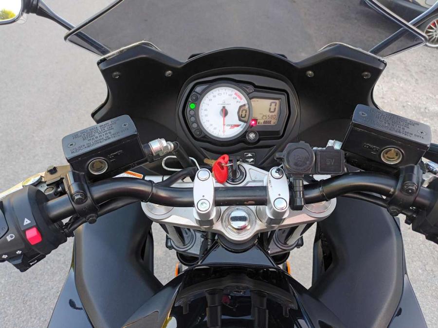 Черный Сузуки GSX-F 2008 в Клайпеда, объемом двигателя 0.65 л и пробегом 25 тыс. км за 2600 €, фото 14 на AUTOMOTO.COM.LV