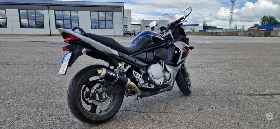 Black Suzuki GSX-F 2008 in Panevezys, with an engine capacity of 0.65 L and mileage of 47 thousand km for 2500 €, photo 5 on AUTOMOTO.COM.LV
