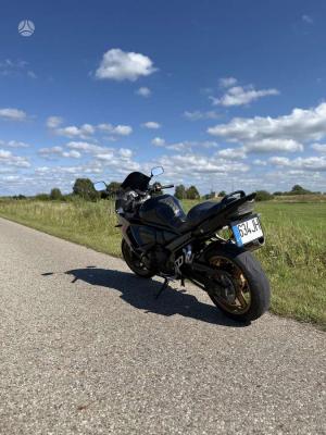 Black Suzuki GSX-F 2010 in Silute, with an engine capacity of 0.65 L and mileage of 40 thousand km for 3000 €, photo 6 on AUTOMOTO.COM.LV