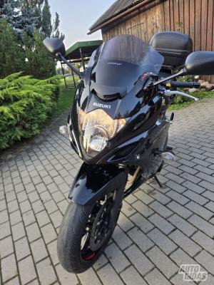 Черный Сузуки GSX-F 2011 в Каунас, объемом двигателя 0.66 л и пробегом 0 тыс. км за 3100 €, фото 7 на AUTOMOTO.COM.LV