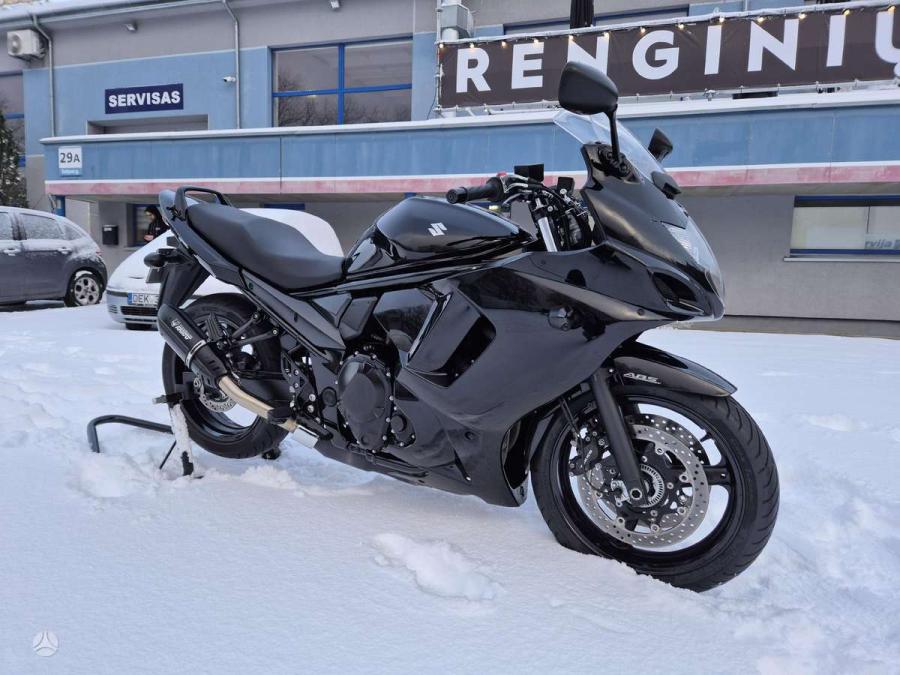 Melns Suzuki GSX-F 2013 Klaipėda, ar dzinēja tilpumu 0.66 L un nobraukumu 29 tūkst. km par 3600 €, foto 5 vietnē AUTOMOTO.COM.LV