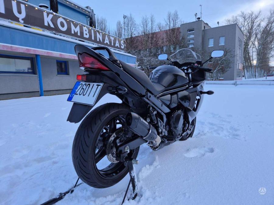Melns Suzuki GSX-F 2013 Klaipėda, ar dzinēja tilpumu 0.66 L un nobraukumu 29 tūkst. km par 3600 €, foto 9 vietnē AUTOMOTO.COM.LV