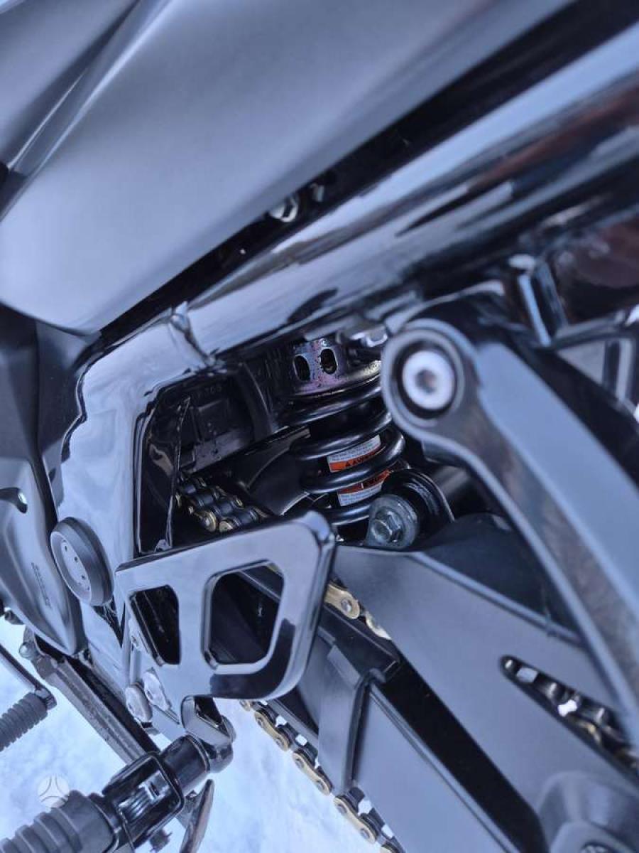 Melns Suzuki GSX-F 2013 Klaipėda, ar dzinēja tilpumu 0.66 L un nobraukumu 29 tūkst. km par 3600 €, foto 15 vietnē AUTOMOTO.COM.LV