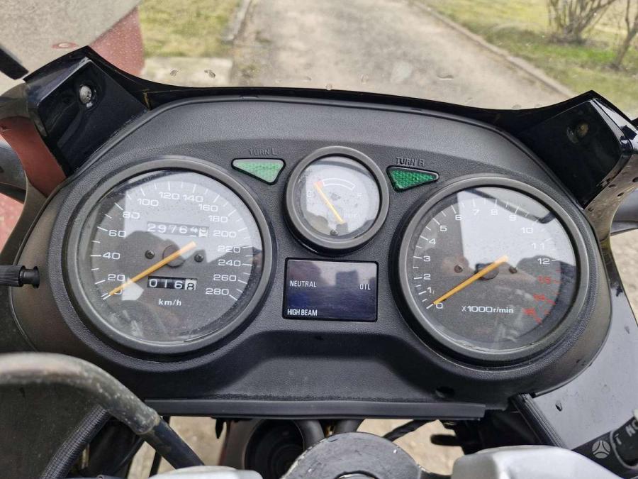 Синий Сузуки GSX-F 1994 в Каунас, объемом двигателя 0.75 л и пробегом 36 тыс. км за 1050 €, фото 6 на AUTOMOTO.COM.LV