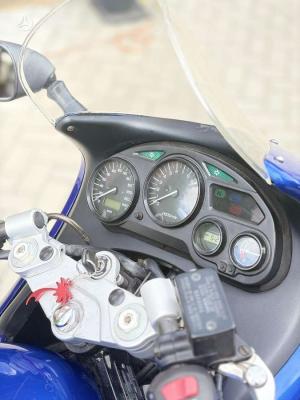 Blue Suzuki GSX-F 2001 in Rokiskis, with an engine capacity of 0.60 L and mileage of 60 thousand km for 1500 €, photo 12 on AUTOMOTO.COM.LV