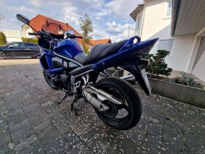 Zils Suzuki GSX-F 2014 Visaginas, ar dzinēja tilpumu 1.25 L un nobraukumu 40 tūkst. km par 3250 €, foto 6 vietnē AUTOMOTO.COM.LV